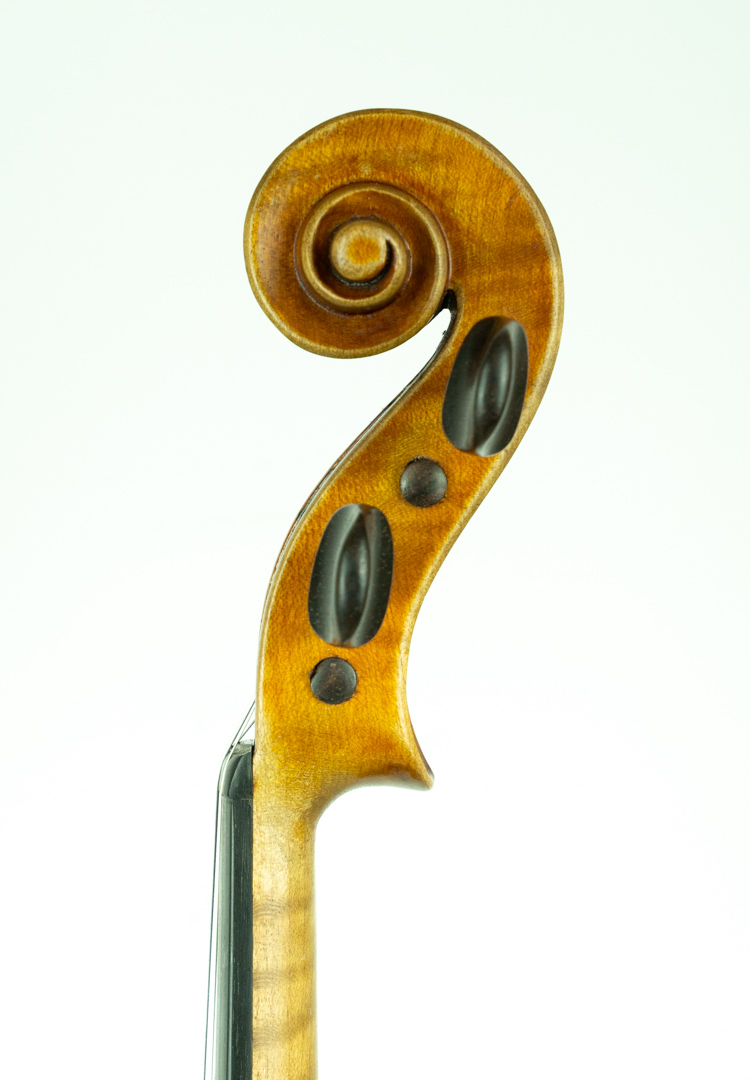 AS01/ 72 Circa 1982 Handmade 4/4 violin from William Piper. Soundsample ...